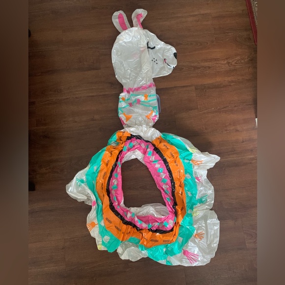 No Brand/Unsure | Swim | Excellent Condition Giant Inflatable Mega Llama Island Ride Swimming ...